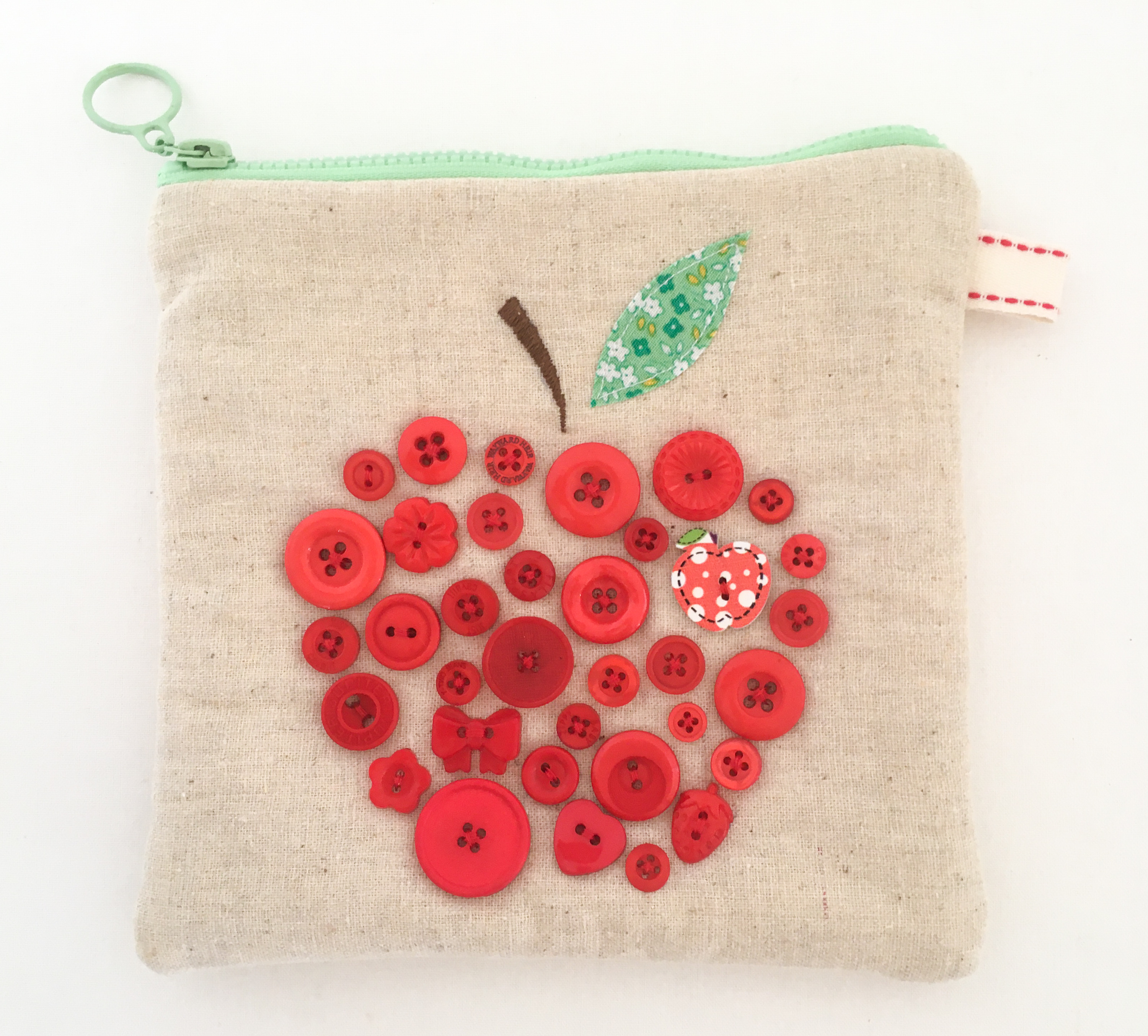 Strawberry Button Appliqué Tutorial – Ma & Me Designs