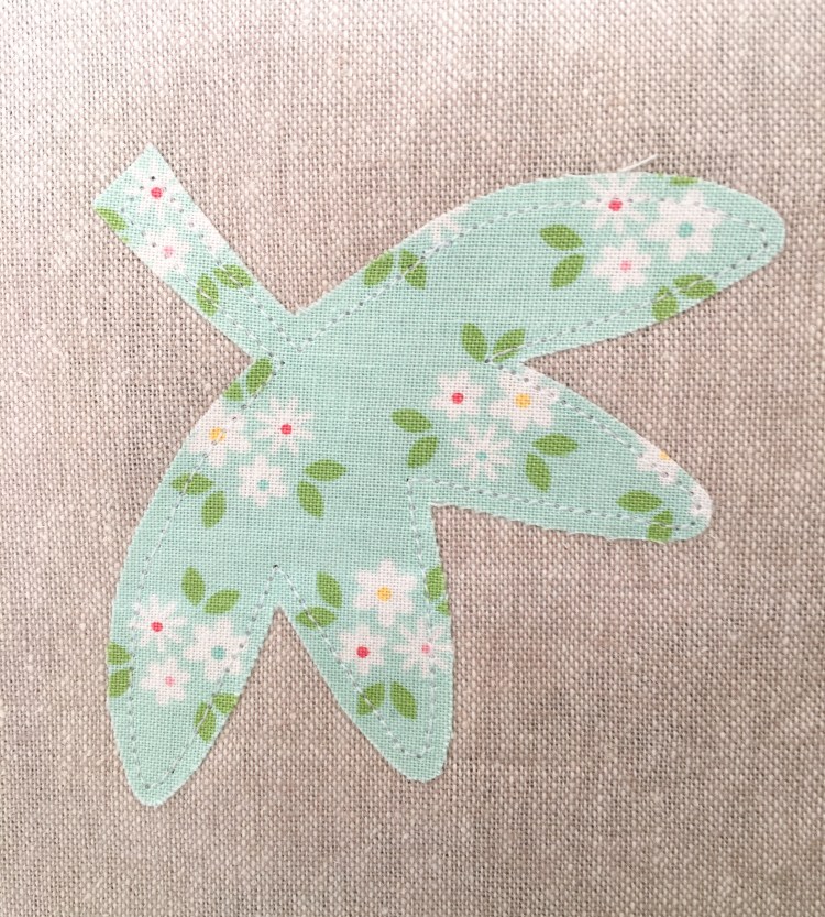 Strawberry Button Appliqué Tutorial – Ma & Me Designs